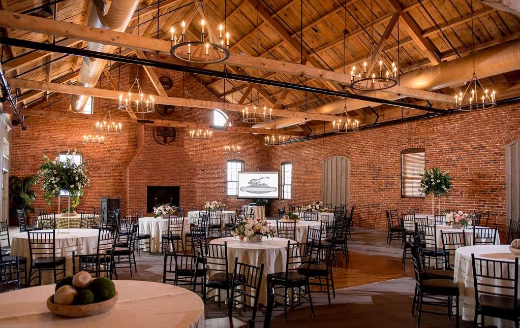 CORK FACTORY HOTEL LANCASTER | 3-STAR ACCOMMODATION IN THE HEART OF ...